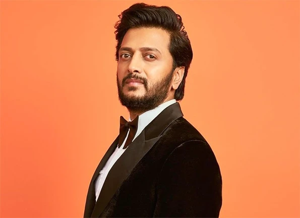 riteish deshmukh qualification